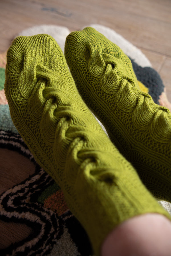 Billowing Braid Socks - Westknits