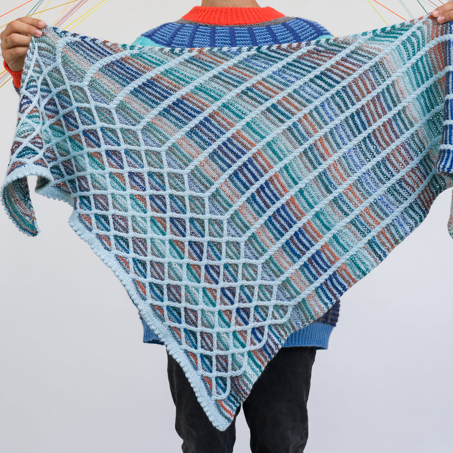 Spiraling Cables Triangle - Westknits